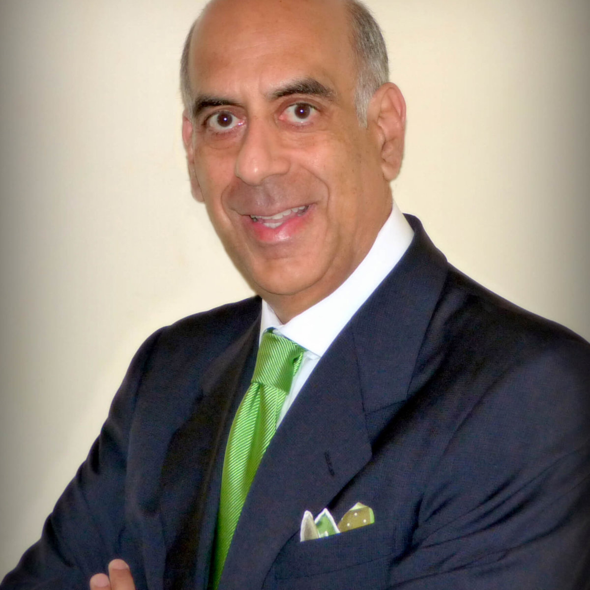 Ten Critical Initiatives for Family Business Longevity - Tharawat Magazine